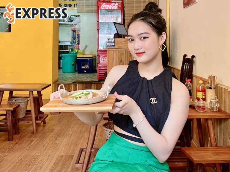 Phạm Thị Hoa Phượng là ai? Hot girl xinh đẹp sở hữu phong cách sexy